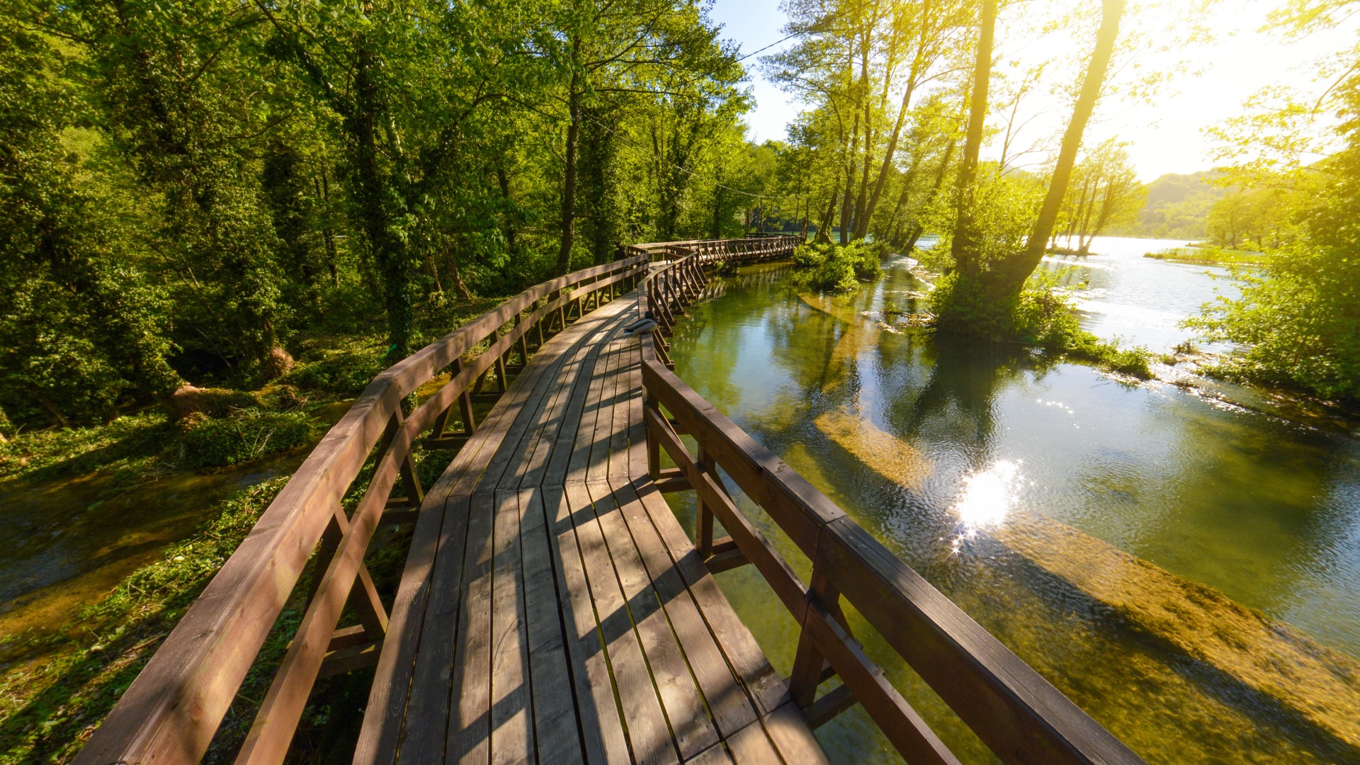U Jajcu se krije jedan od najljepših pješačkih mostova u Bosni i ...